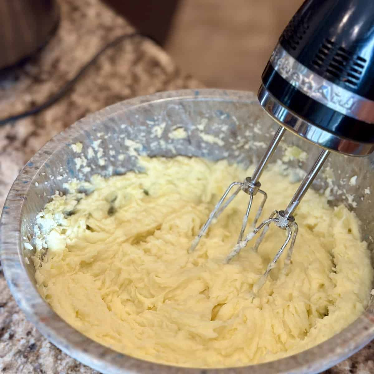 Whipped Mashed Potatoes - Dinner in 321